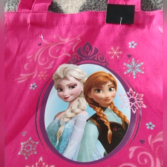 Disney | Other | Nwt Disney Frozen Tote | Poshmark